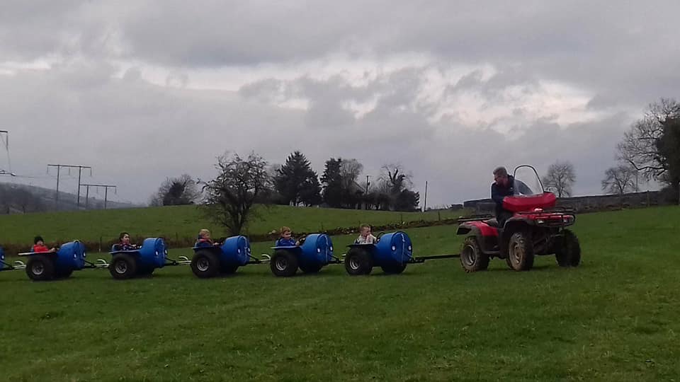 Barrel Train Rides - Kidz Farm